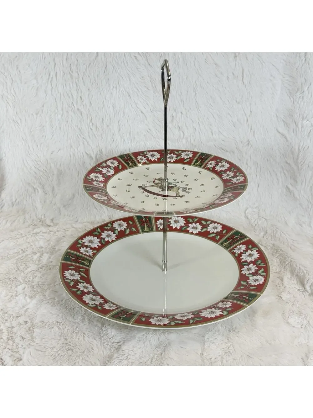 Kobe | Dining | Vintage Mcm Charlton Hall By Kobe Christmas Twotier ...